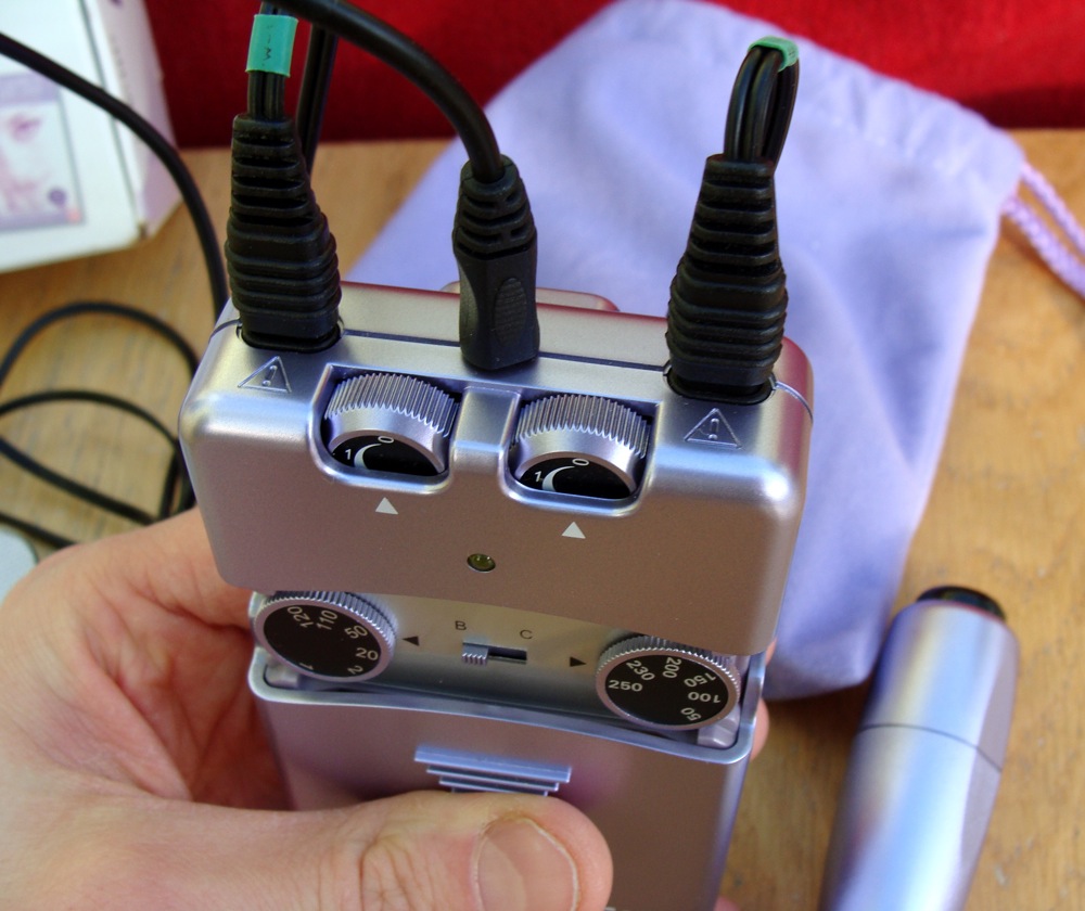 ElectroStim, Femme TENS Machine Review | Kinky Testers
